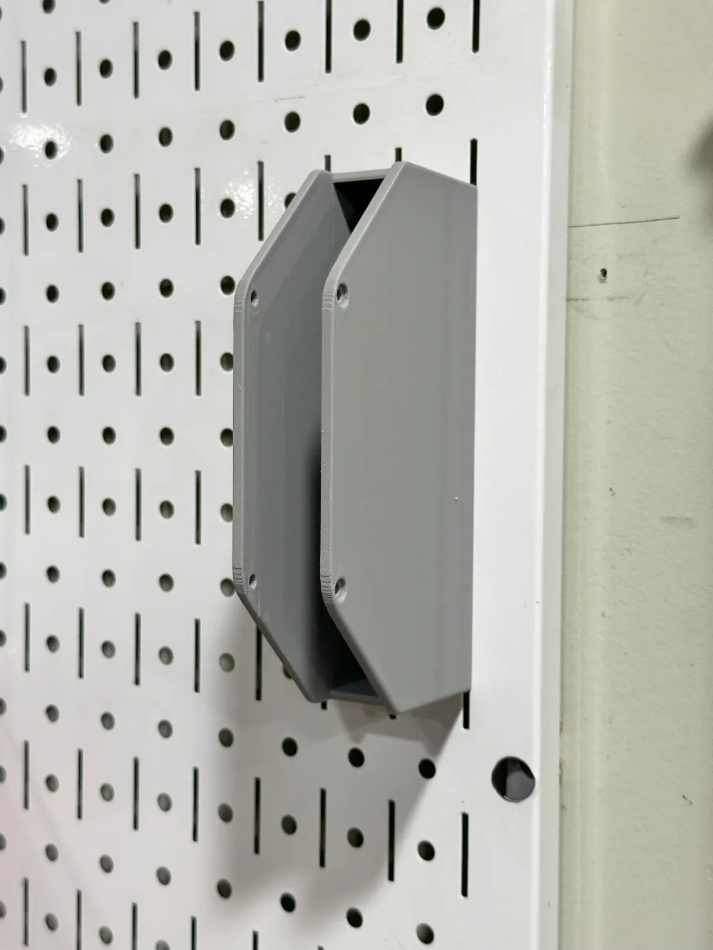 AMS Lite Vertical Pegboard Mount by dacostad - MakerWorld