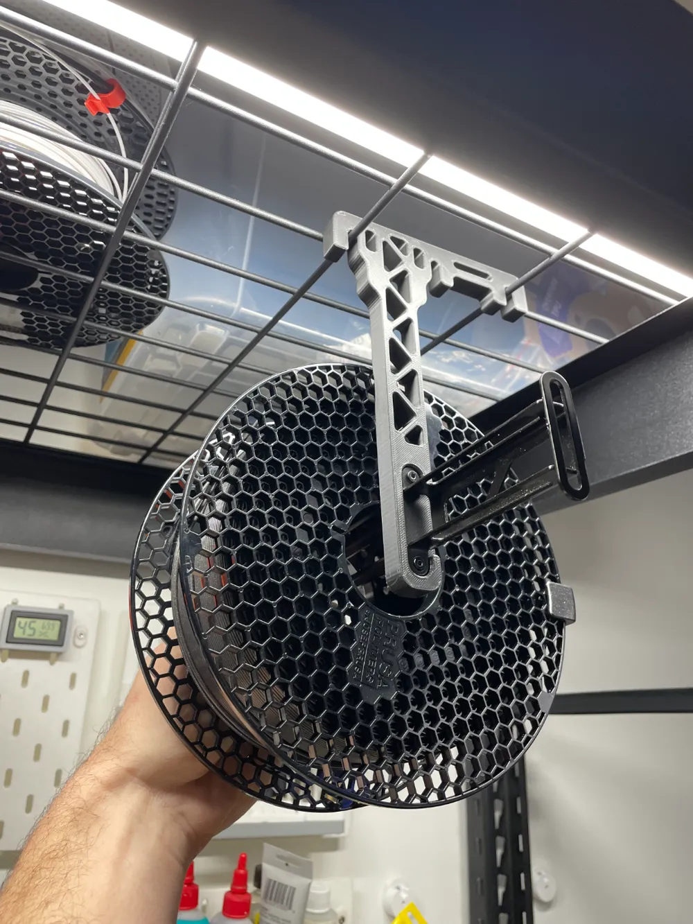 Filament Hanger for Husky Rack by Clay - MakerWorld