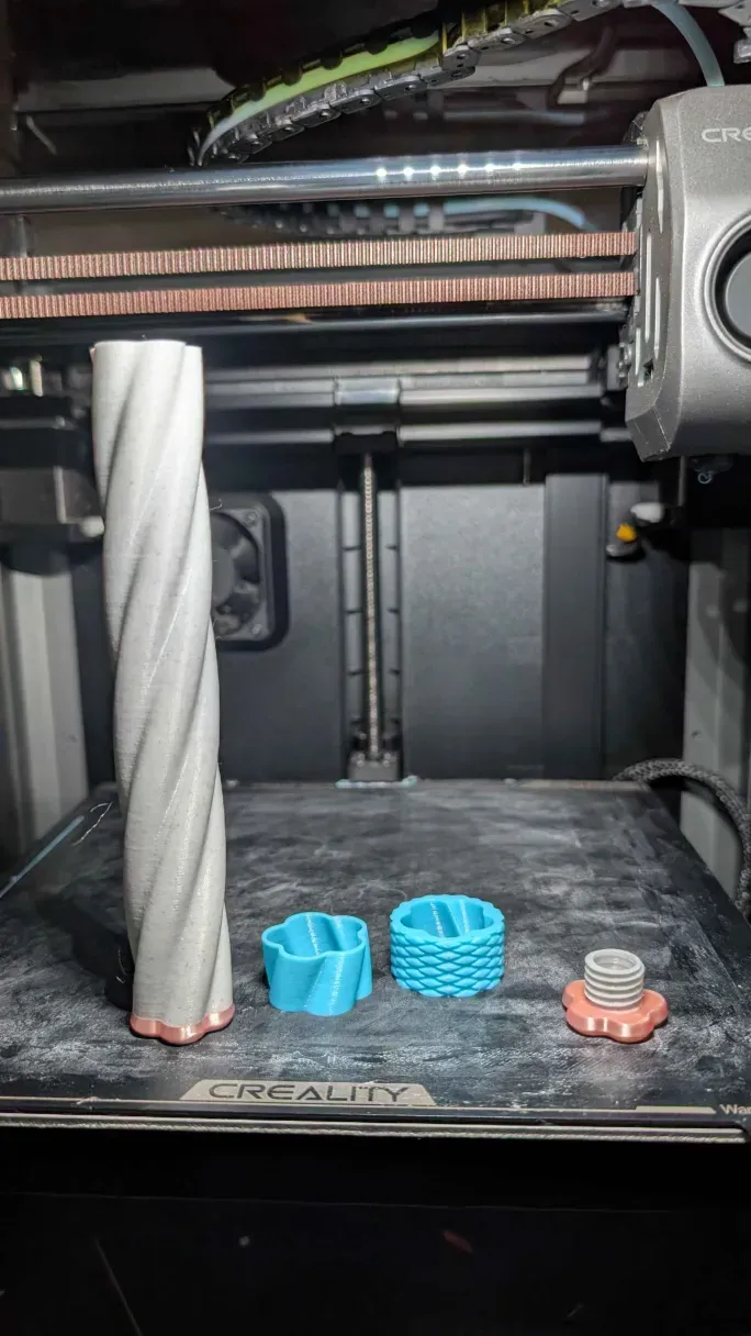 Twisty Fidget Multicolor - Free 3D Print Model - MakerWorld