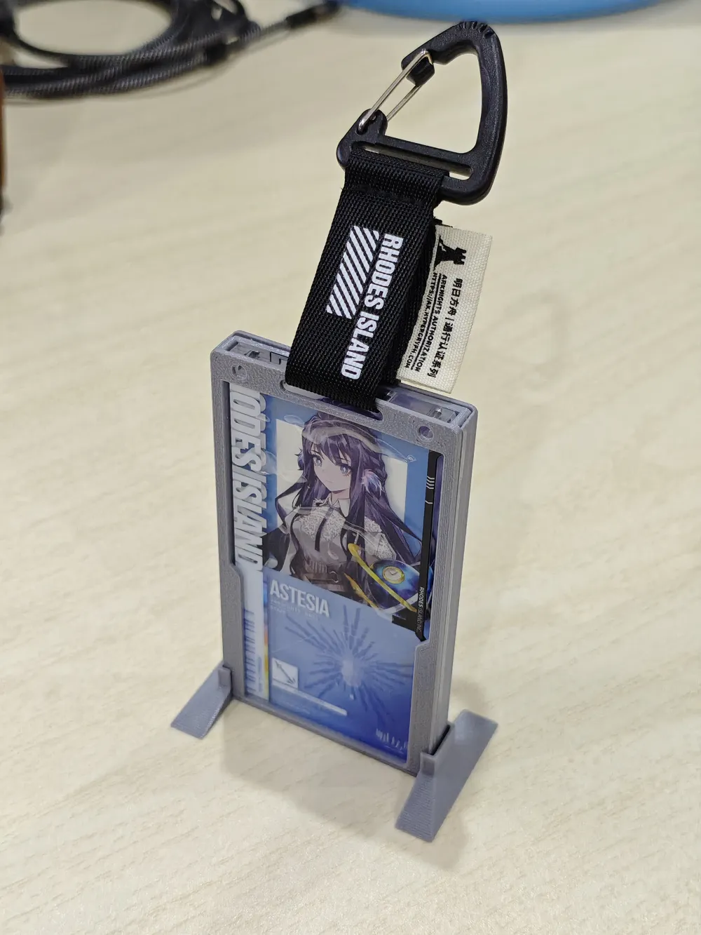 明日方舟 通行证外壳+卡套 v2 来自 wangyw15 MakerWorld：免费下载 3D 模型