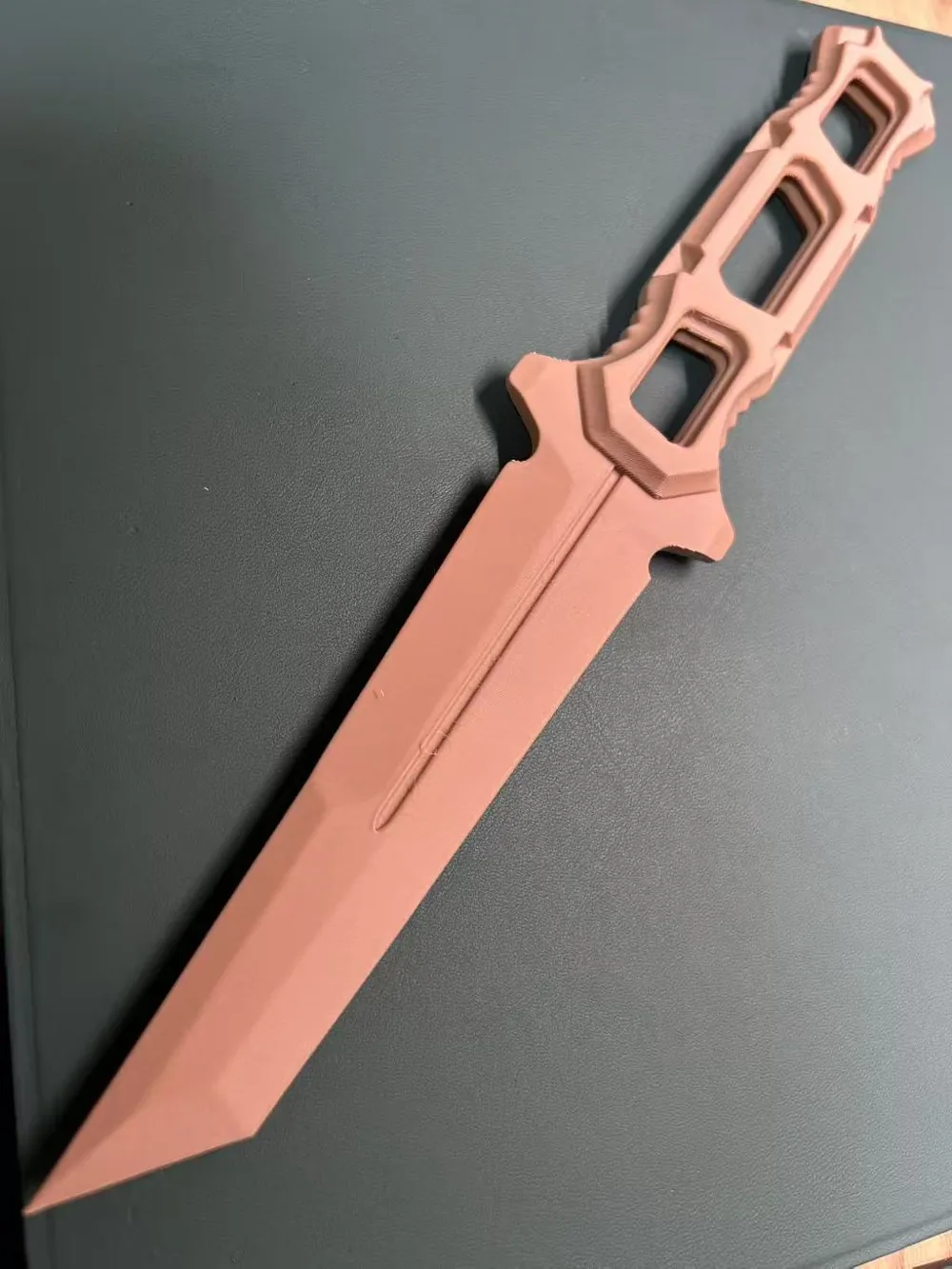 Three-Segment Hollow Tactical Dagger - Free 3D Print Model - MakerWorld