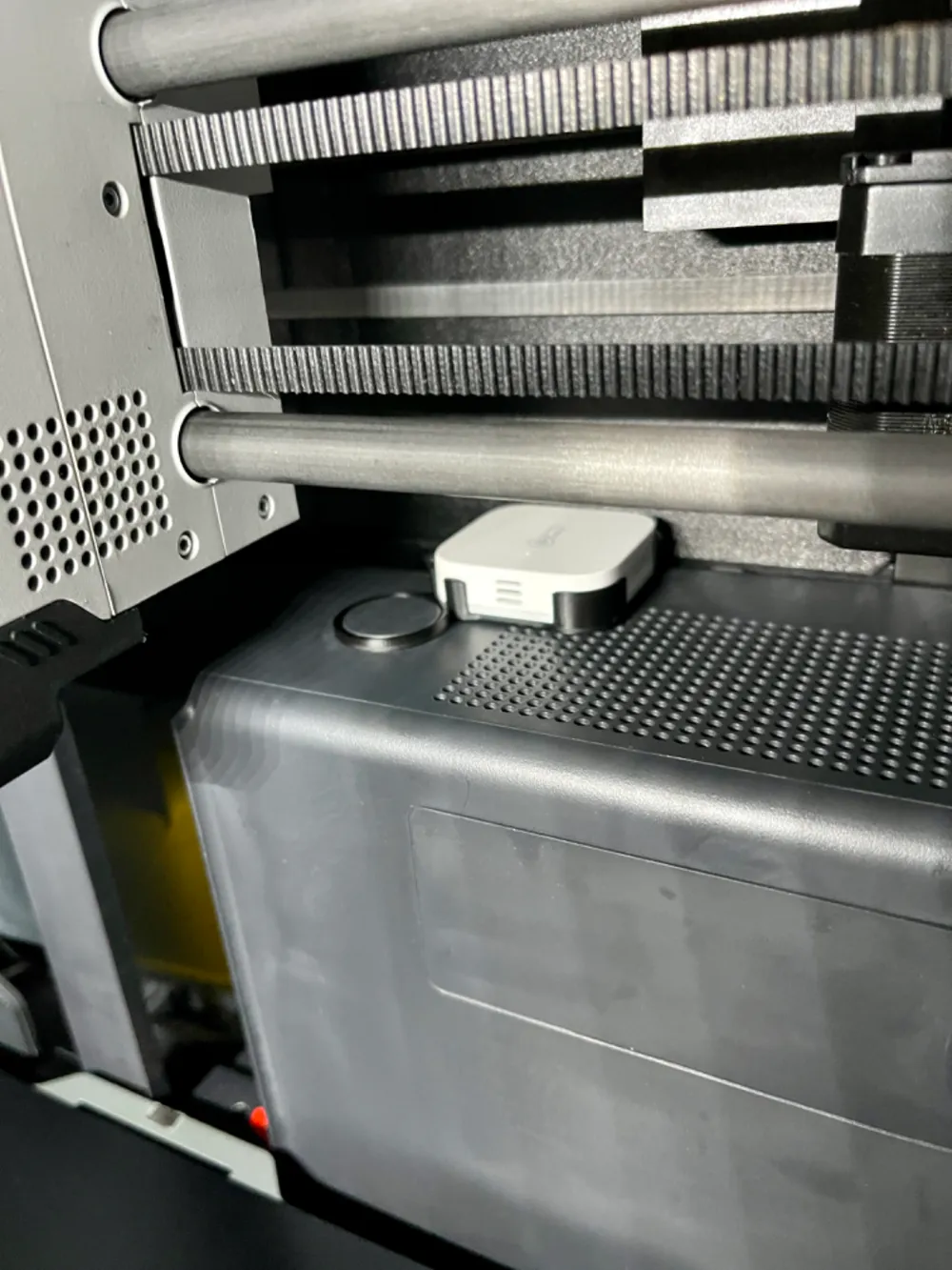 aqara temperature and humidity sensor Holder by Ceppetoswerkstatt ...