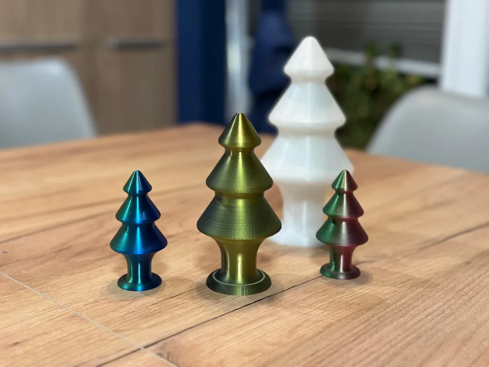 Christmas Tree Plug v2 by Nicek - MakerWorld