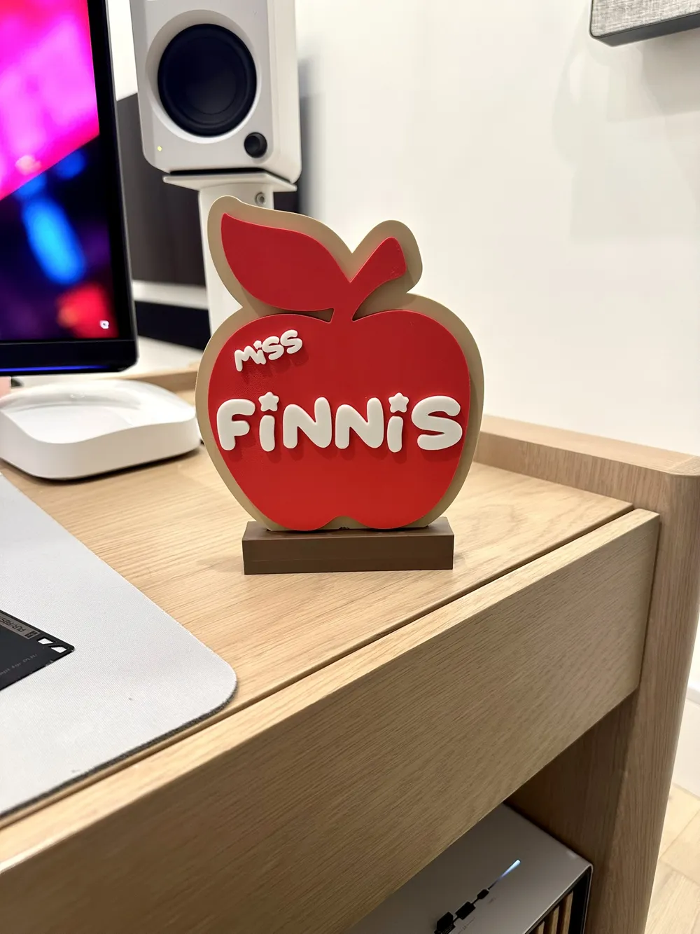Personalized Apple Teacher Name Sign - GIFT IDEA - Free 3D Print Model ...