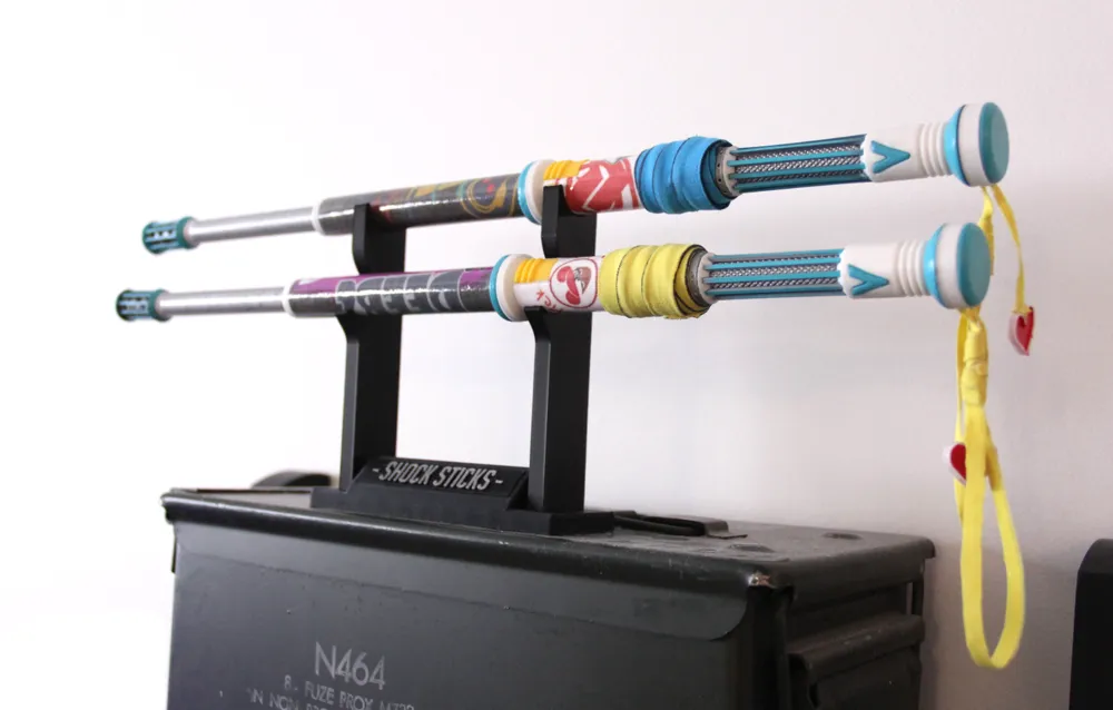 Apex Legends Lifeline Shock Sticks Heirloom by HeirloomDaddy MakerWorld ...