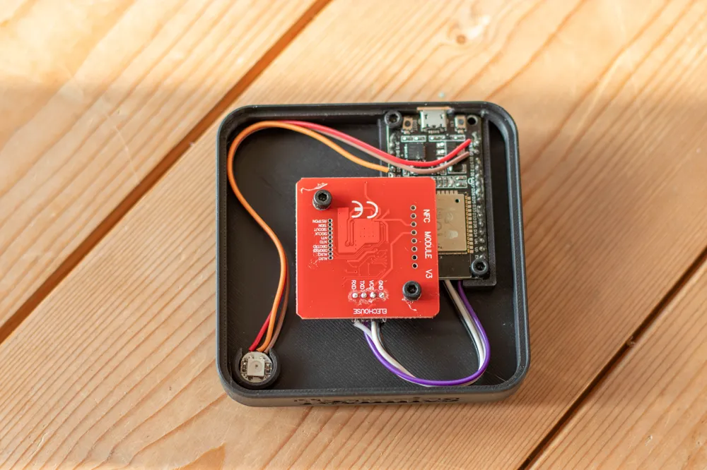 ESP32 NFC Mini Record Player - Vinyl Tag Reader - Free 3D Print Model ...