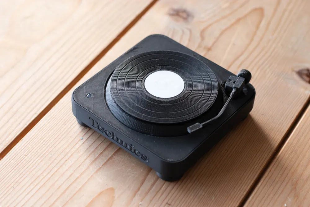 ESP32 NFC Mini Record Player - Vinyl Tag Reader - Free 3D Print Model ...