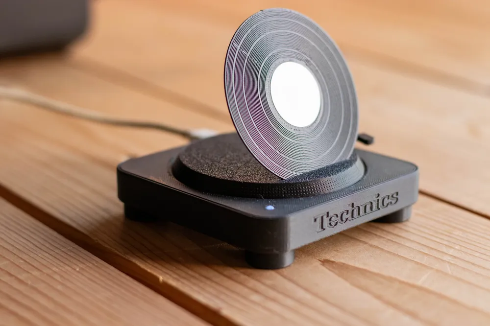 ESP32 NFC Mini Record Player - Vinyl Tag Reader - Free 3D Print Model ...