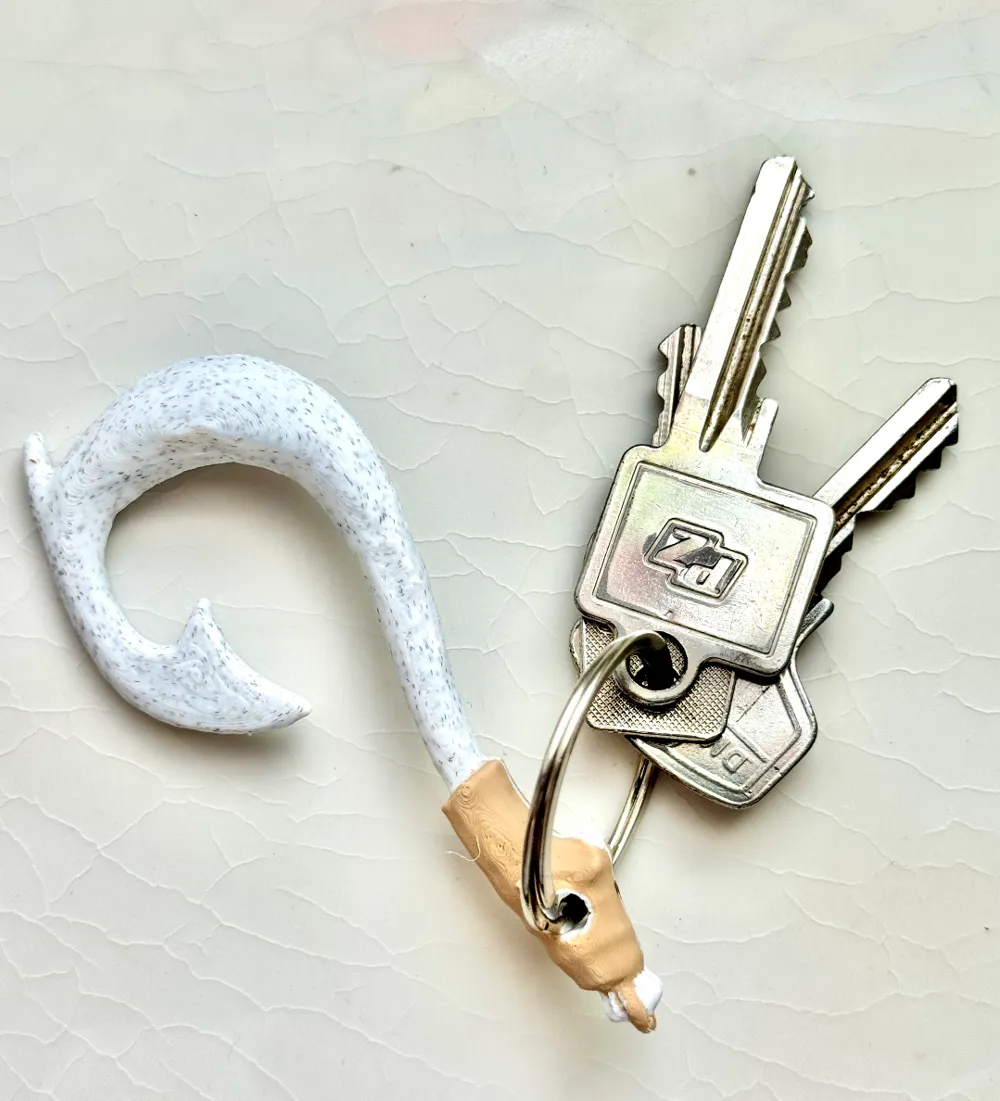 Maui´s Hook Keychain by Itz MakerWorld: Download Free 3D Models