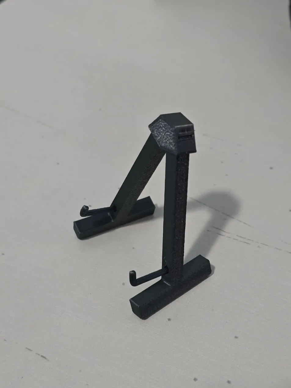 Mini Guitar Stand - Free 3D Print Model - MakerWorld