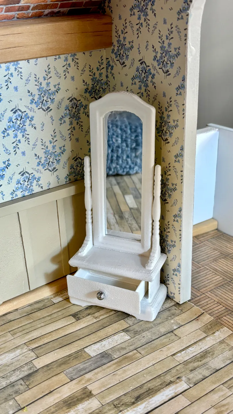 Dollhouse Scale 1:12 Standing Mirror with Drawer by Julie - MakerWorld