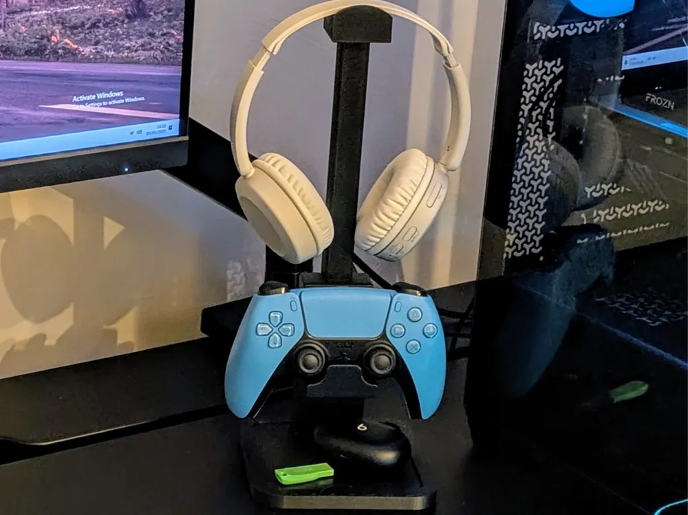 PS5 controller and headphones stand - Free 3D Print Model - MakerWorld