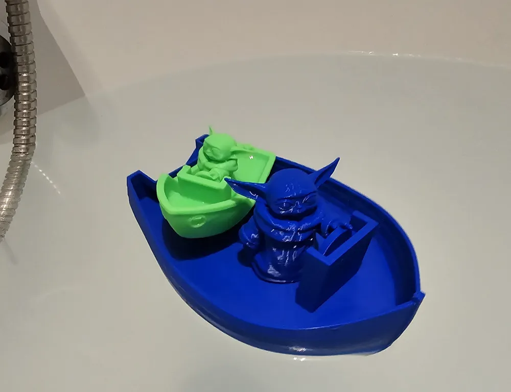 Baby Yoda Speedboat Benchy Remixed by PaulD - MakerWorld