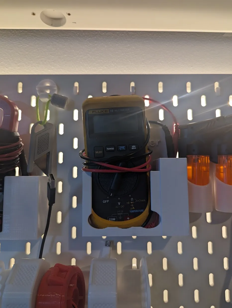 Skadis Fluke multimeter Holder Remixed by Gubbfittan MakerWorld ...