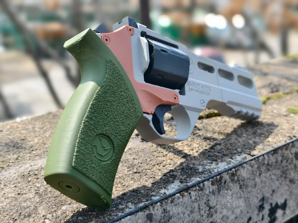 Chiappa Rhino 60DS Revolver Fidget Spinner toy by 补补觉去 MakerWorld ...