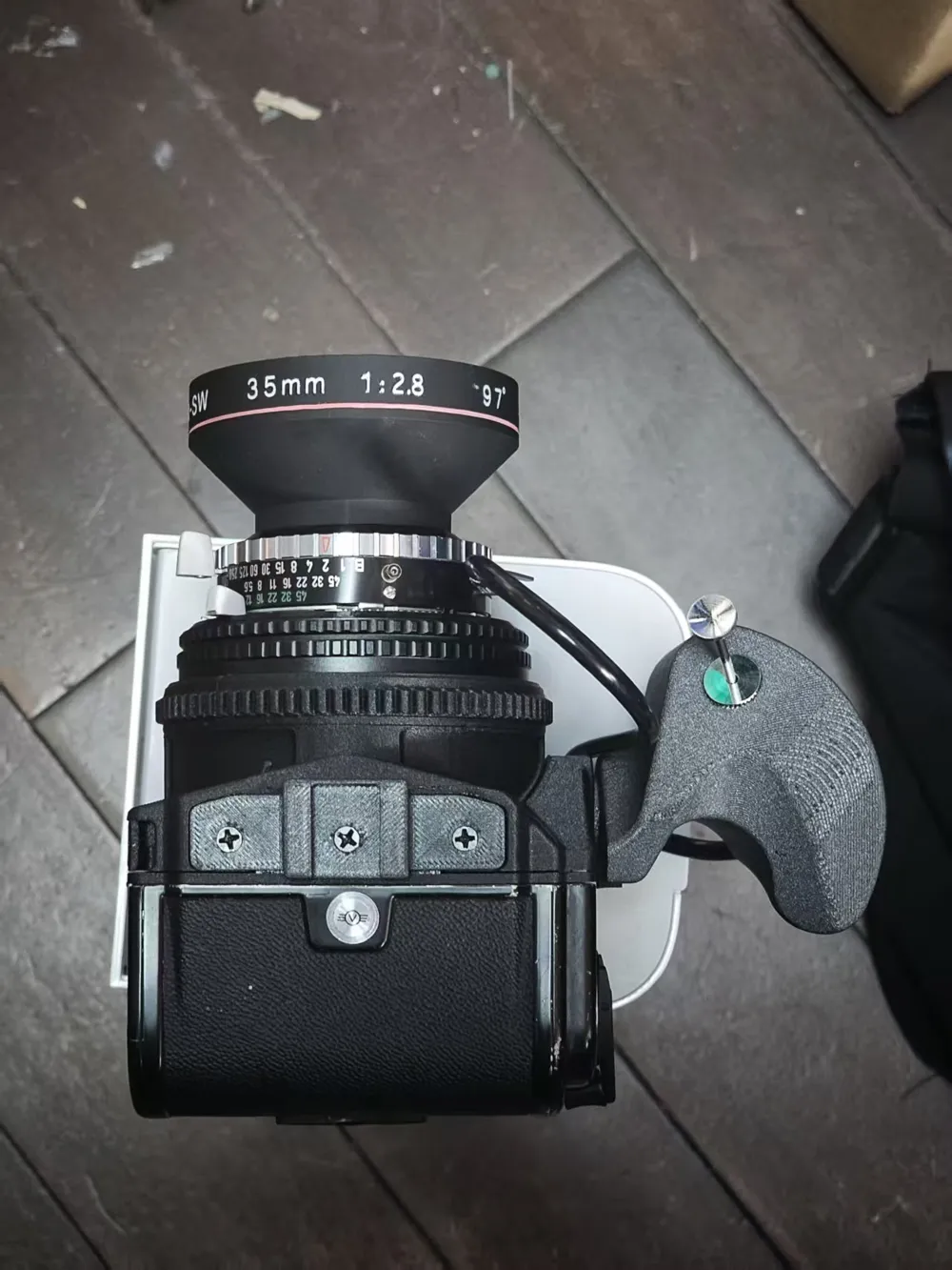 FCO66 Vmount 6x6 film camera by Rayfor - MakerWorld