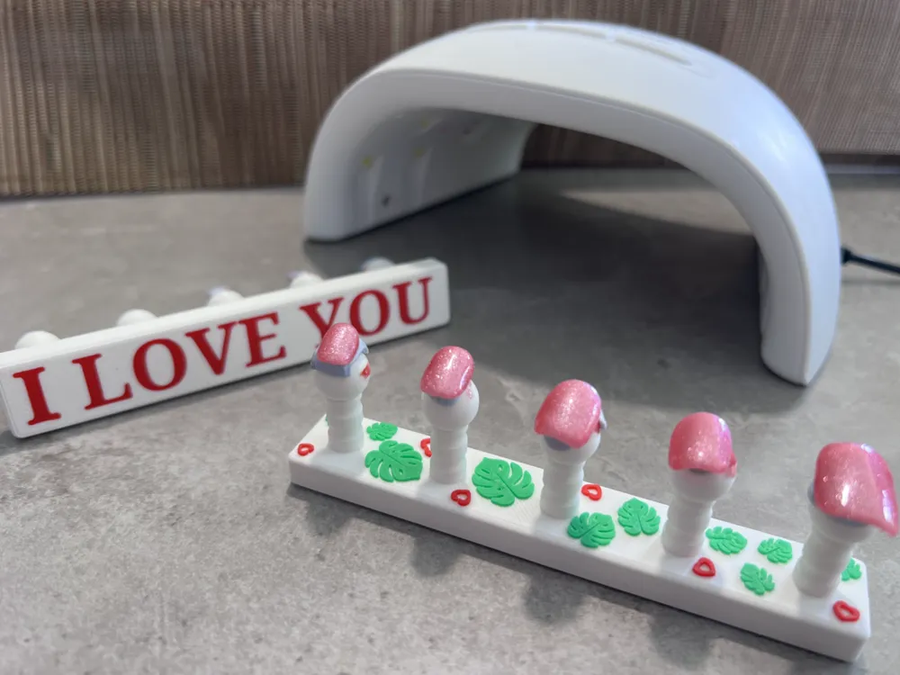 Fake Nail Holder for UV lamp - Free 3D Print Model - MakerWorld