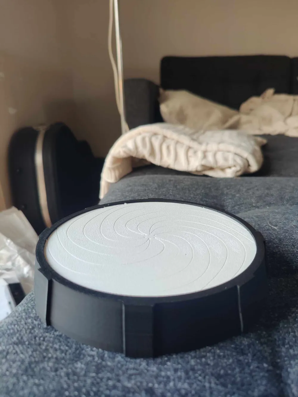 Wireless Charge Portal by Thor Müller - MakerWorld