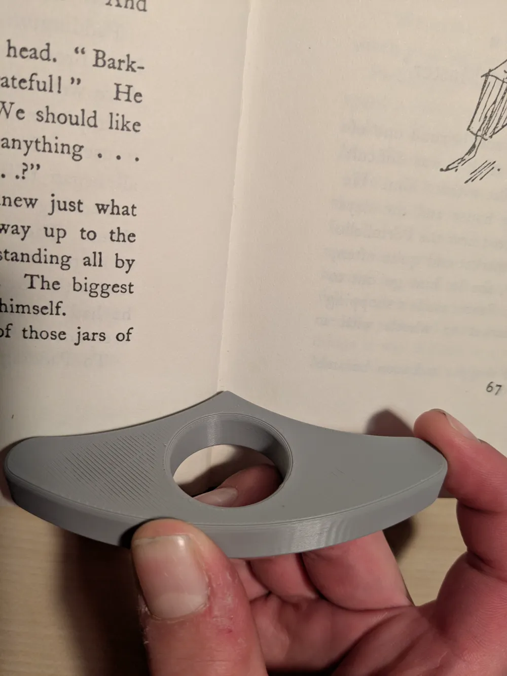 Ergonomic Book Page Holder–One-Handed Reading Aid by MakerNerd65 ...