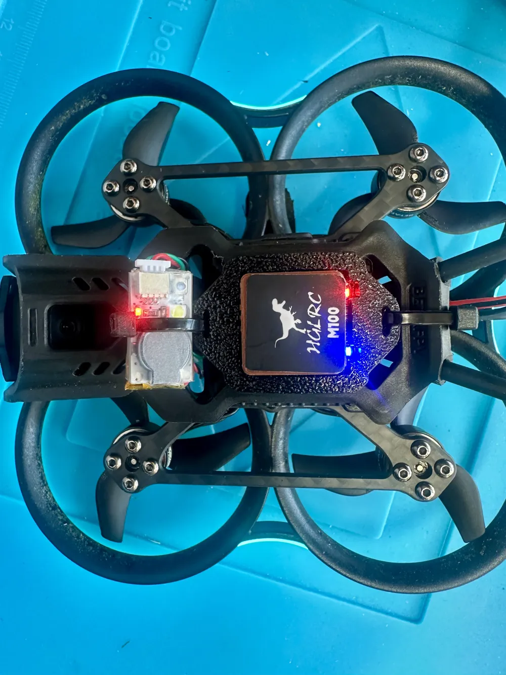 BetaFPV Pavo 20 Pro HGLRC GPS和蜂鸣器支架 来自 Chaq MakerWorld：免费下载 3D 模型