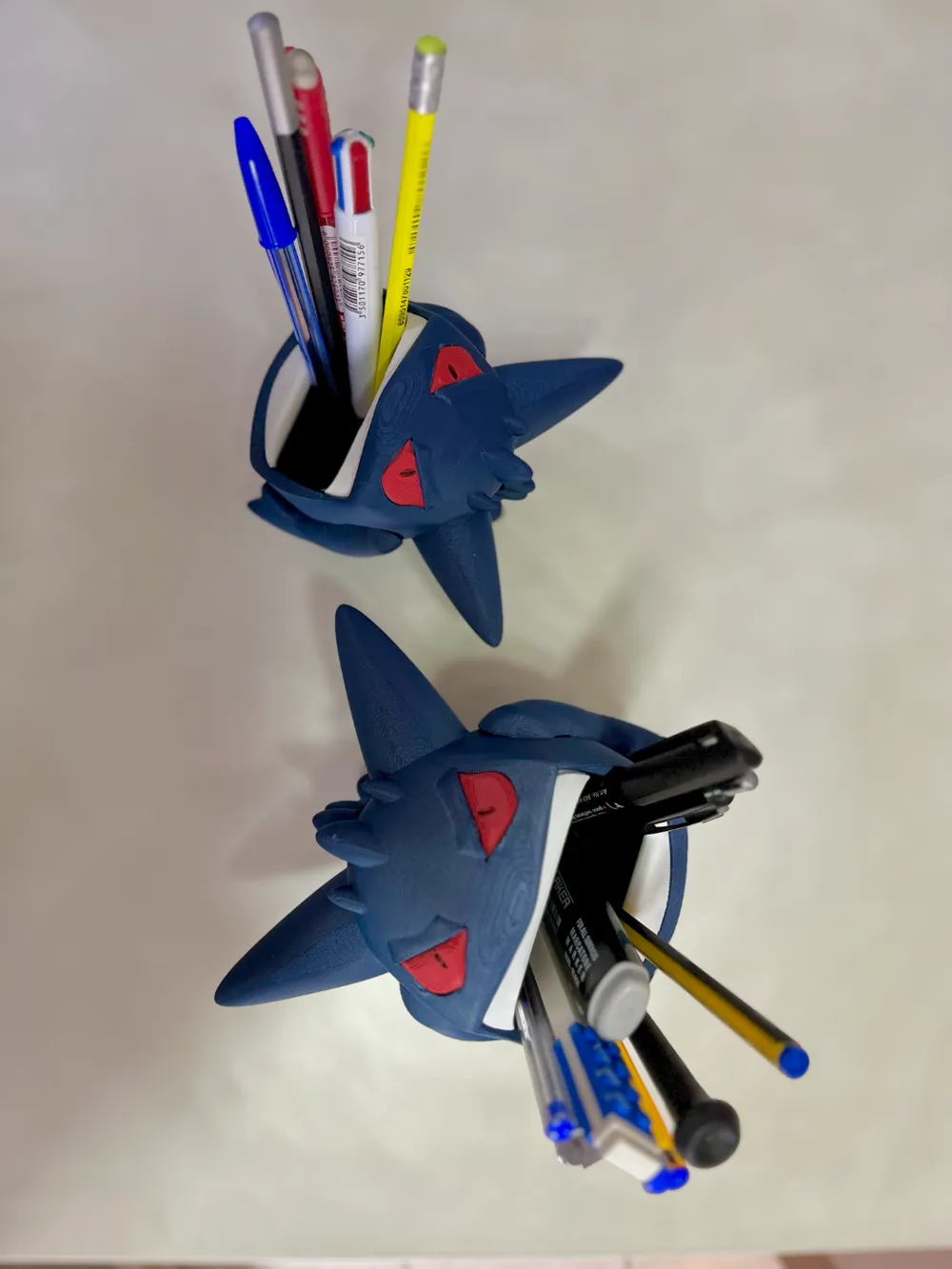 Gengar Pen holder (NOAMS) by Bofonchio MakerWorld: Download Free 3D Models