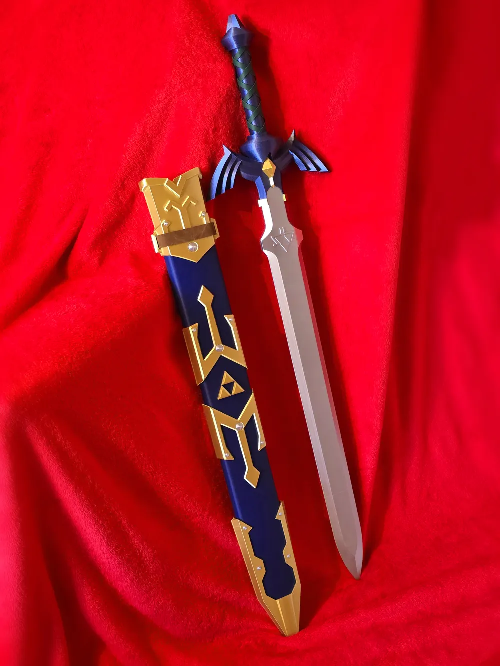 Legend of Zelda BotW Master Sword Scabbard by luckyluke1351 MakerWorld ...