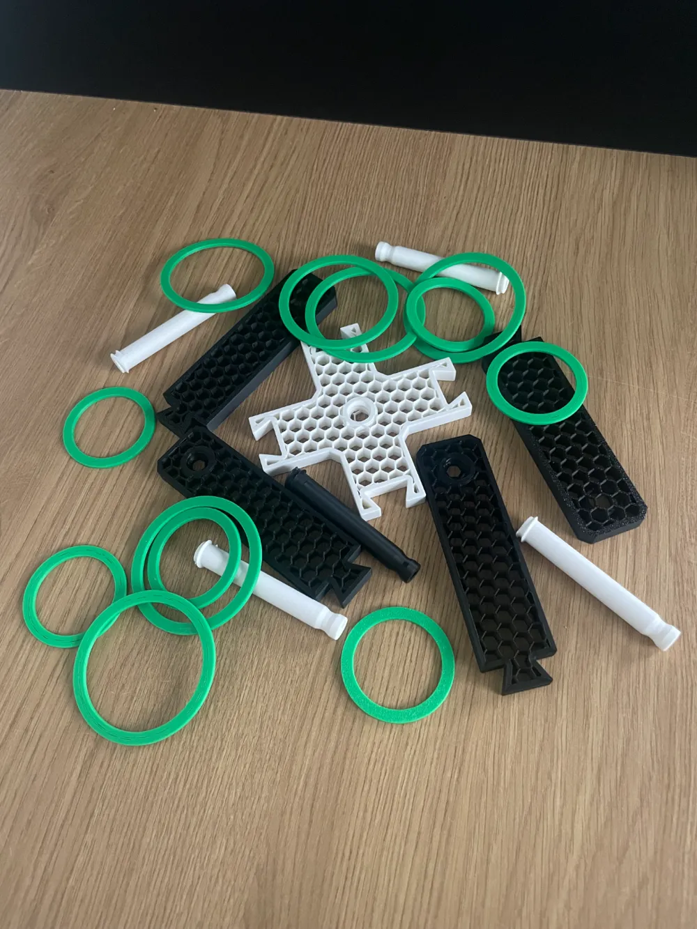 Hexagon Ring Game by mathiasdela - MakerWorld