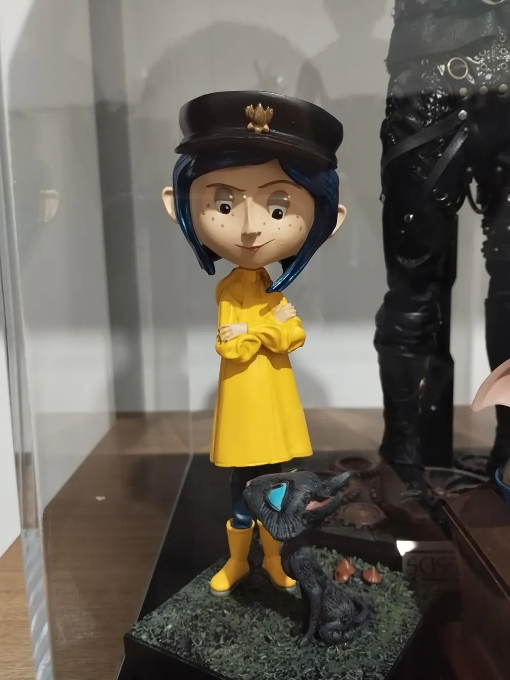 Coraline and the Cat - Free 3D Print Model - MakerWorld