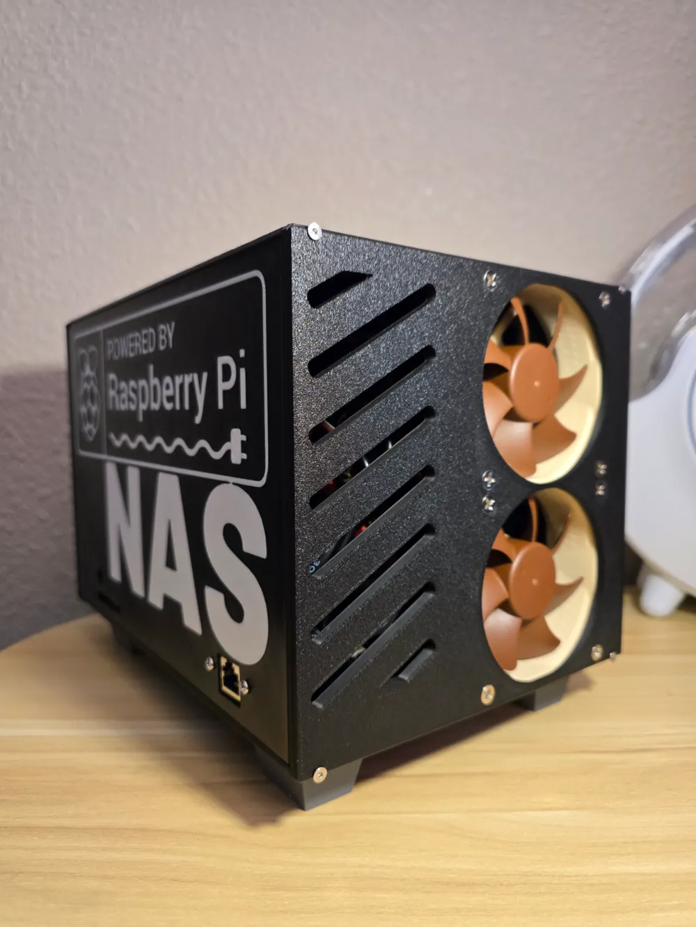 Raspberry Pi 5 NAS for 3.5 HDDs by SilvestreDesignLab - MakerWorld