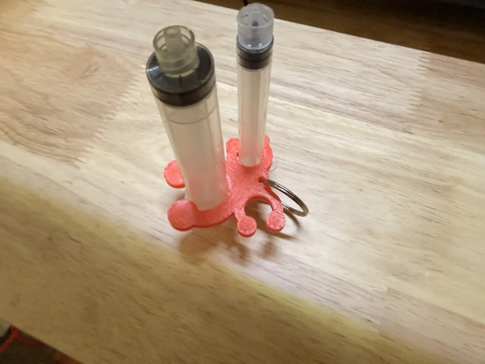Triple Syringe Keychain Holder (10ml + 2×3ml) - Free 3D Print Model ...