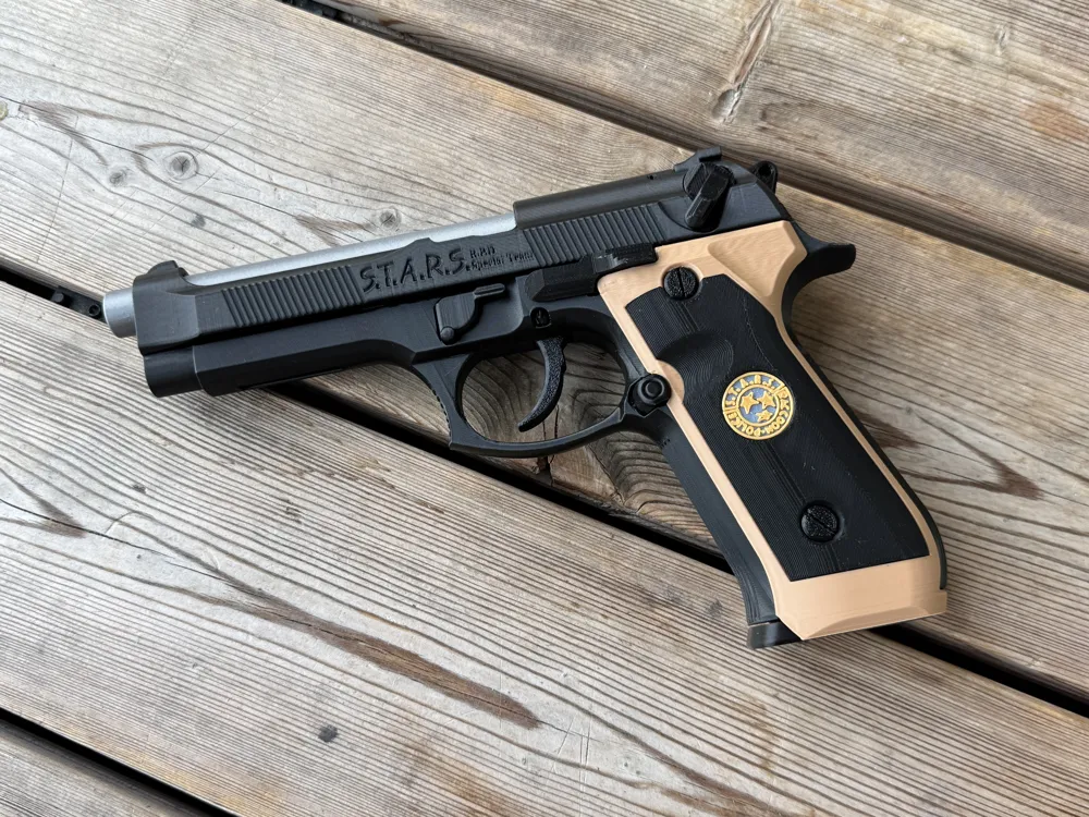 Resident Evil – Beretta 92F Samurai Edge by 3dwb MakerWorld: Download Free 3D Models