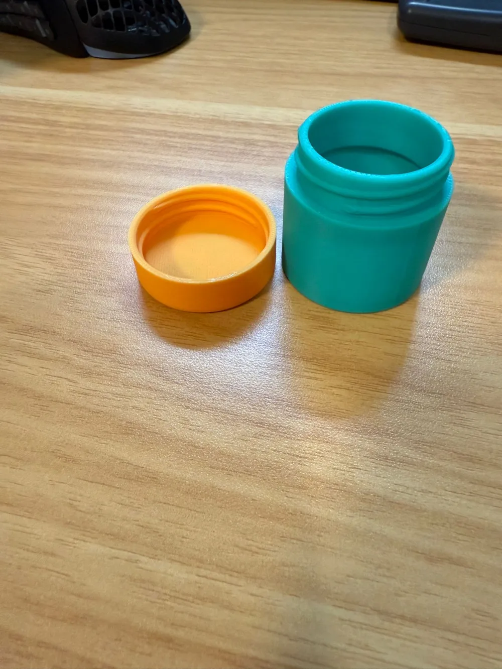Parametric Screw-Top Container/Jar - Free 3D Print Model - MakerWorld
