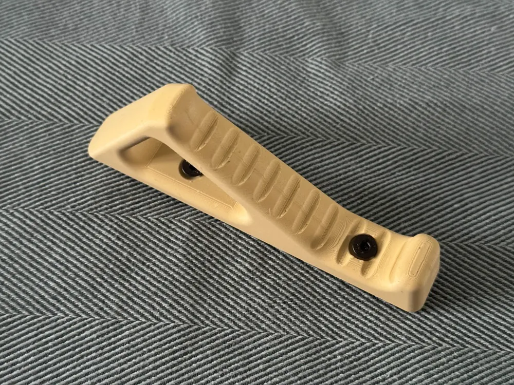 AR15 foregrip 13 KeyMod by hottr MakerWorld: Download Free 3D Models