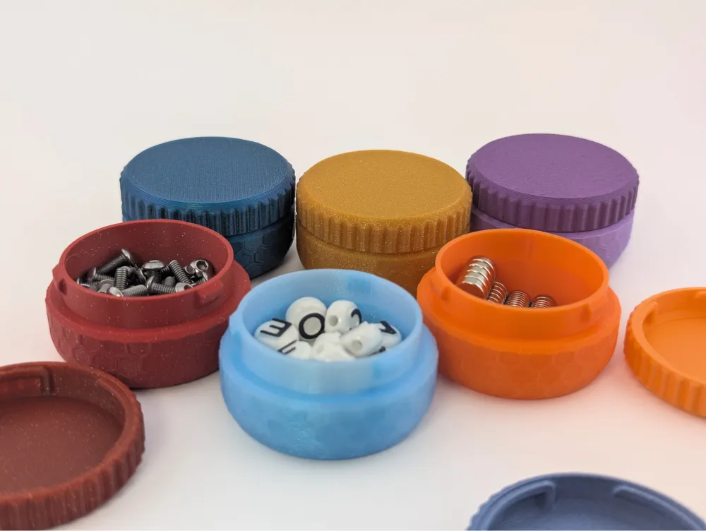 Small Travel Container - Free 3D Print Model - MakerWorld