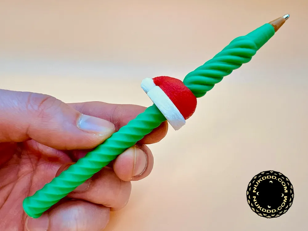 Fidget Pen - Christmas Hat Edition by NUKDDD MakerWorld: Download Free ...