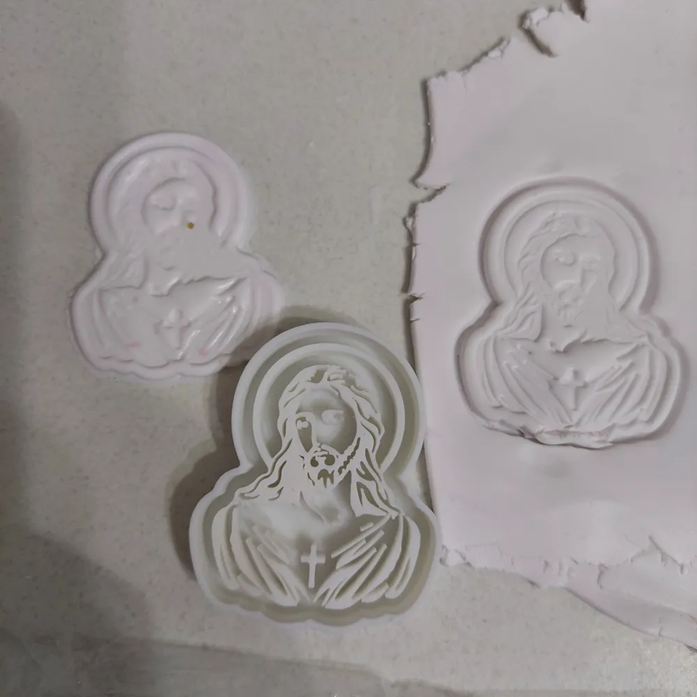 Jesus Christ cookie cutter - Free 3D Print Model - MakerWorld