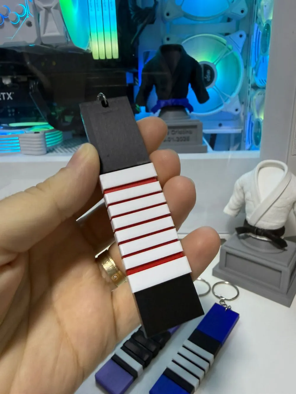 Jiu-Jitsu Belt Keychain (Customizable Degrees) - Free 3D Print Model ...