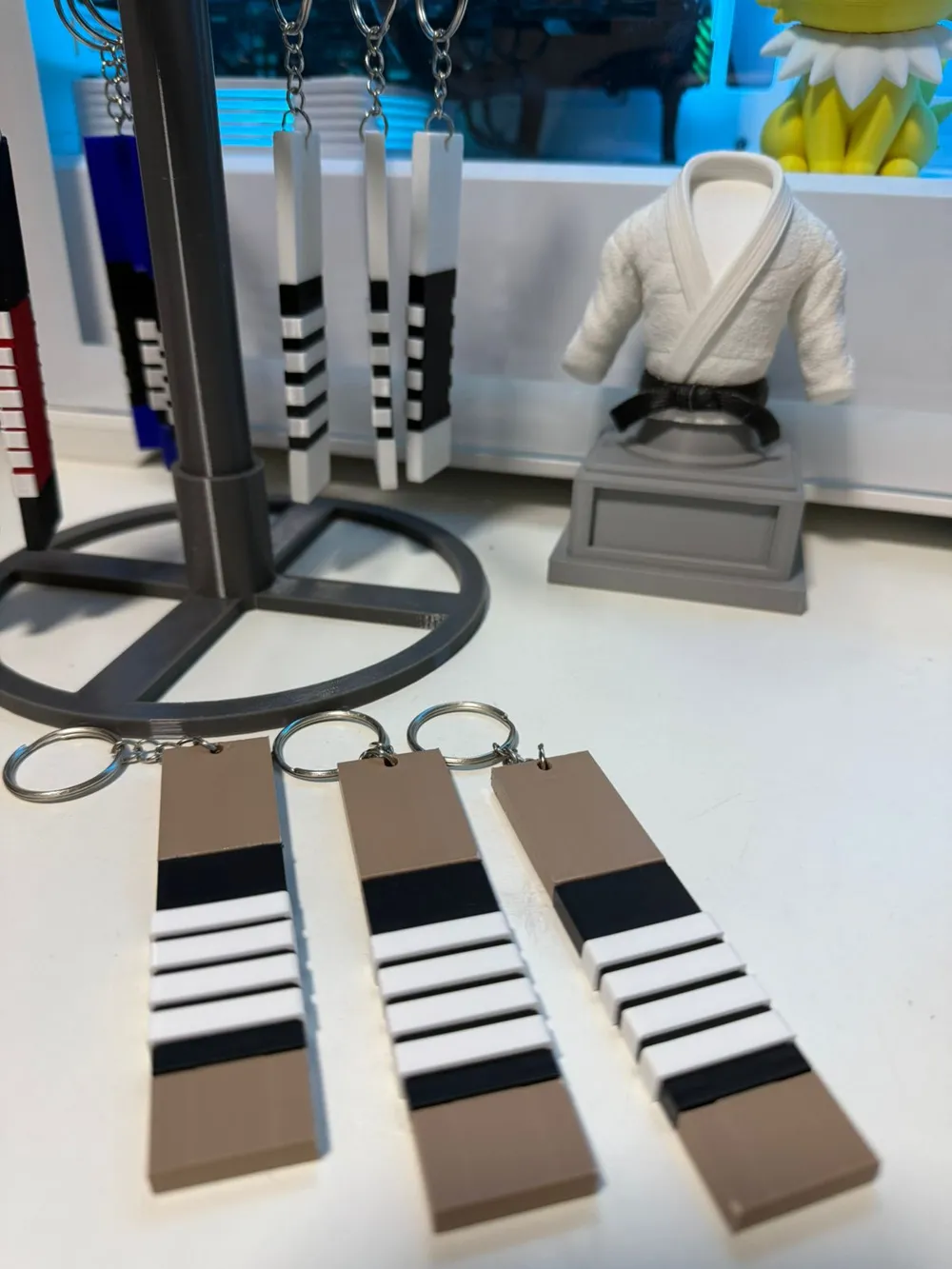 Jiu-Jitsu Belt Keychain (Customizable Degrees) - Free 3D Print Model ...