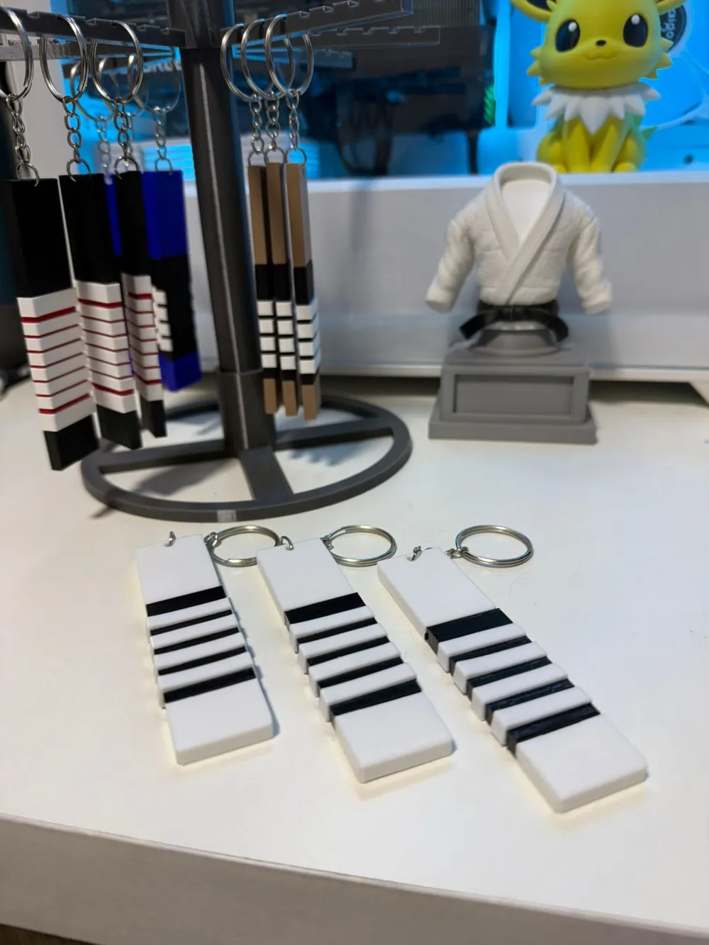 Jiu-Jitsu Belt Keychain (Customizable Degrees) - Free 3D Print Model ...