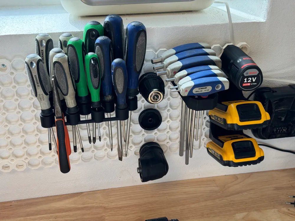 Multiboard Bosch GSR FlexiClick tool mount snap-in Remixed by ...