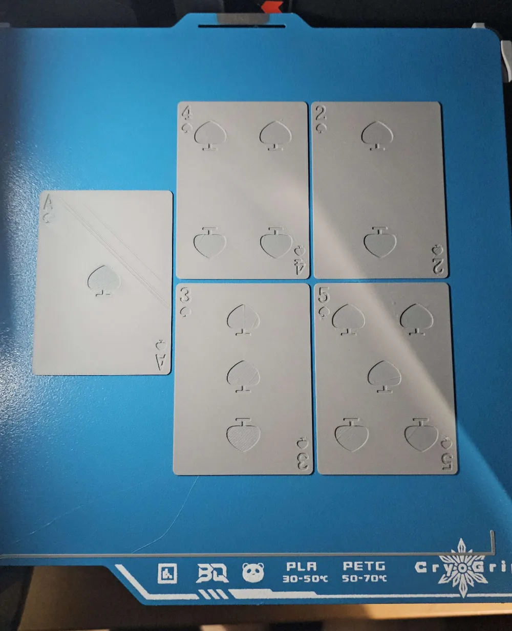 Spades Throwing Cards by Pepe Le Spooder👨‍🚒🚒 - MakerWorld