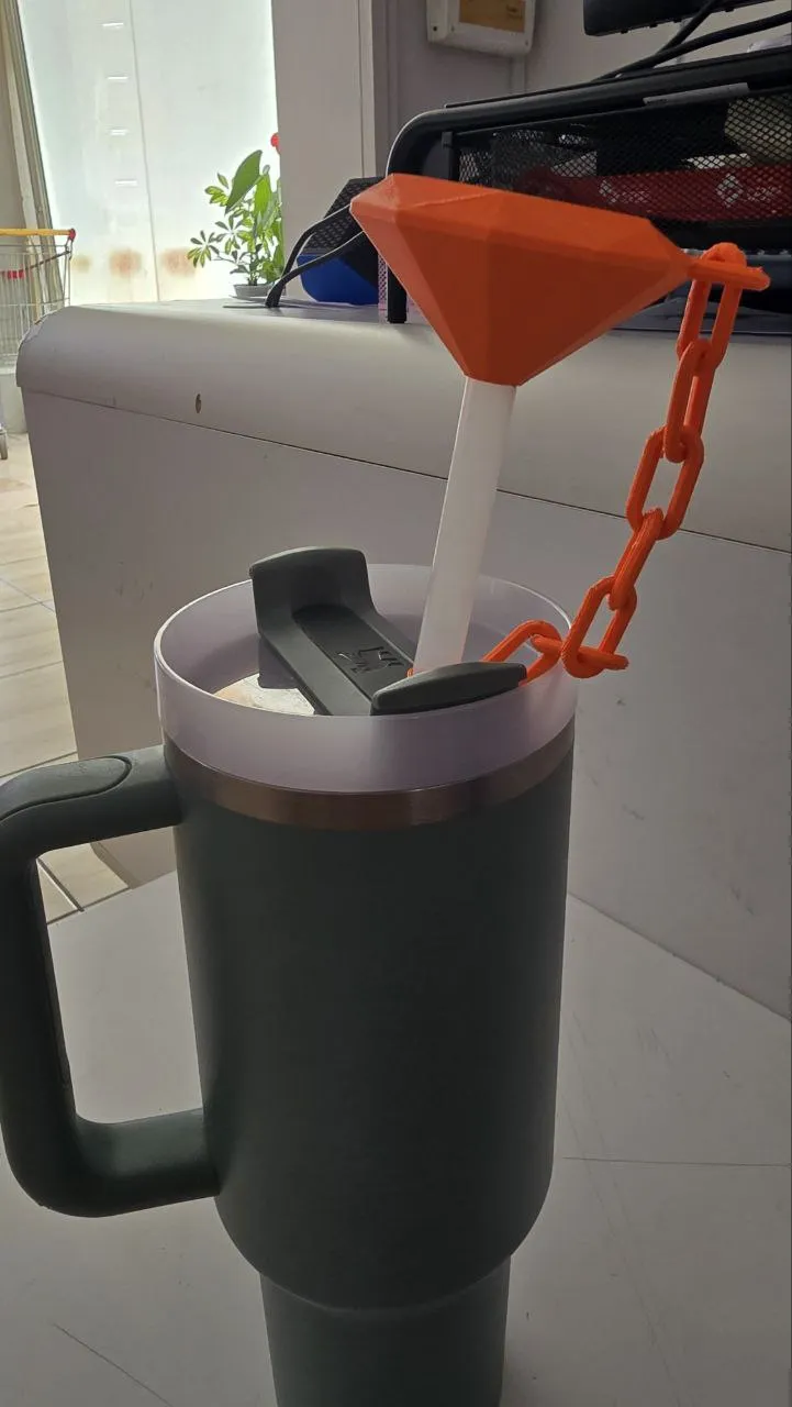 Stanley Straw Cap - Pipe Cap by Medimini3D MakerWorld: Download Free 3D Models