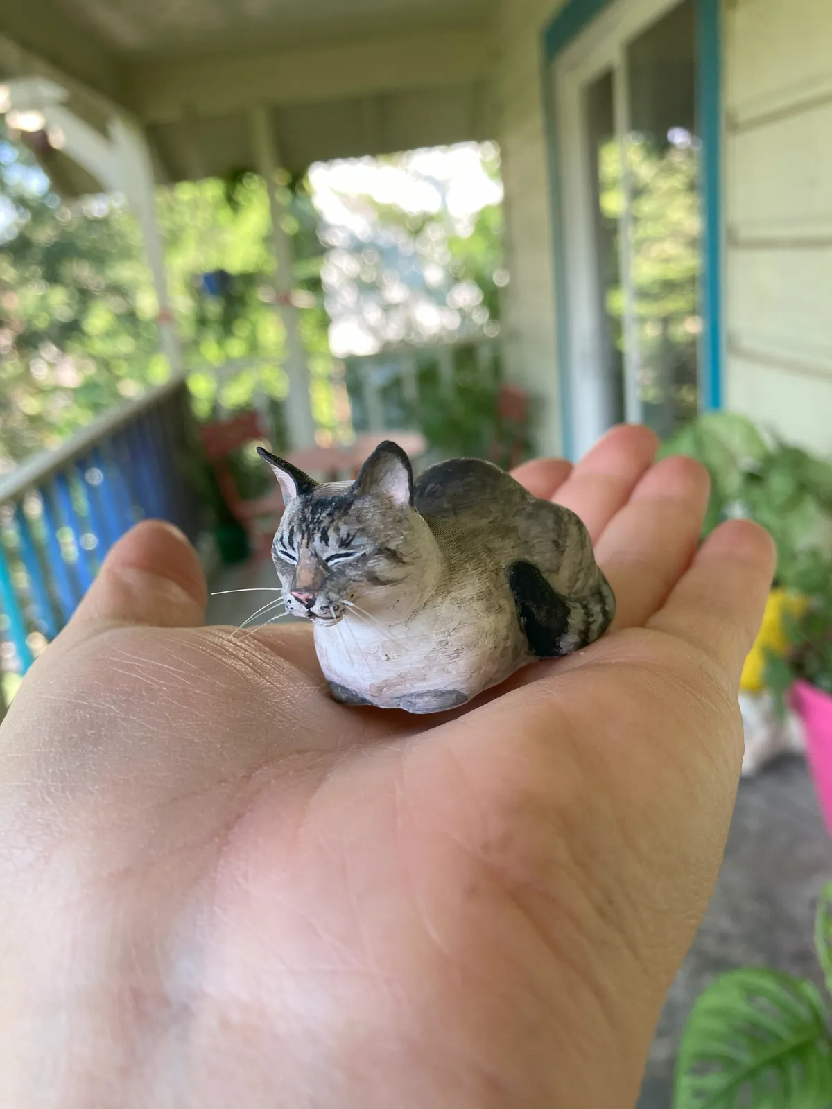 Cat Loaf (Eyes Closed) - Free 3D Print Model - MakerWorld