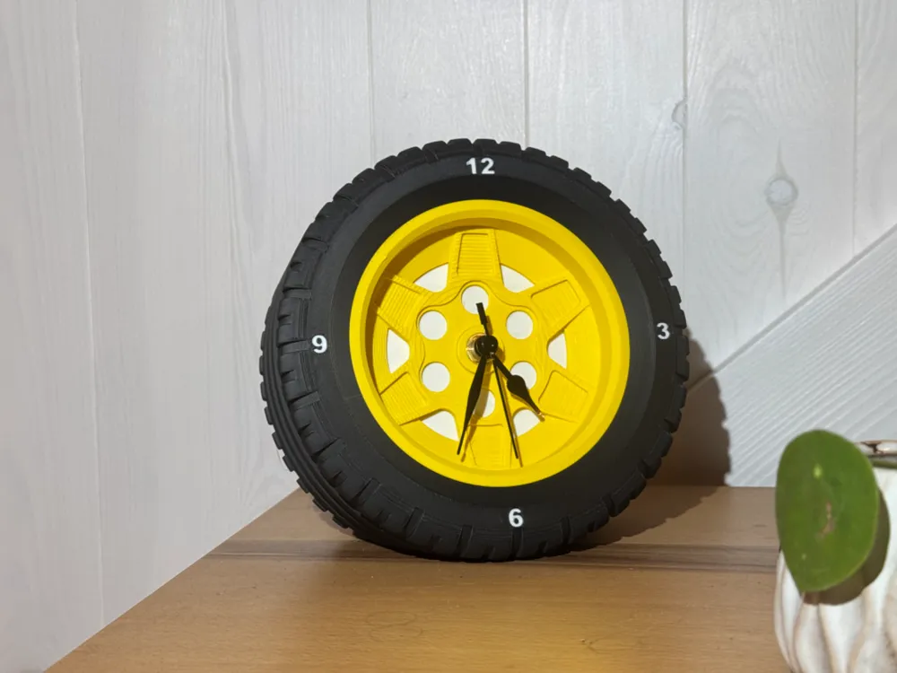 Brick Wheel Clock - Free 3D Print Model - MakerWorld