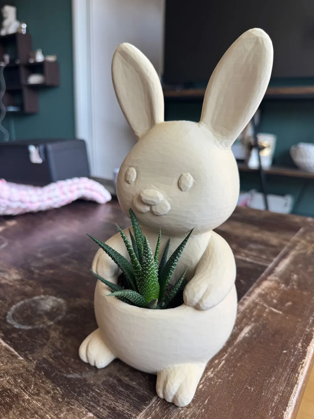 Bunny-Shaped Vase by Gemarus - MakerWorld