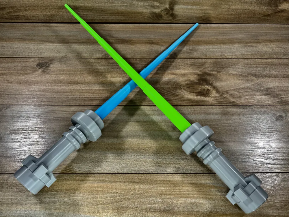 Brick Style Lightsaber with Telescoping Blade - Free 3D Print Model ...