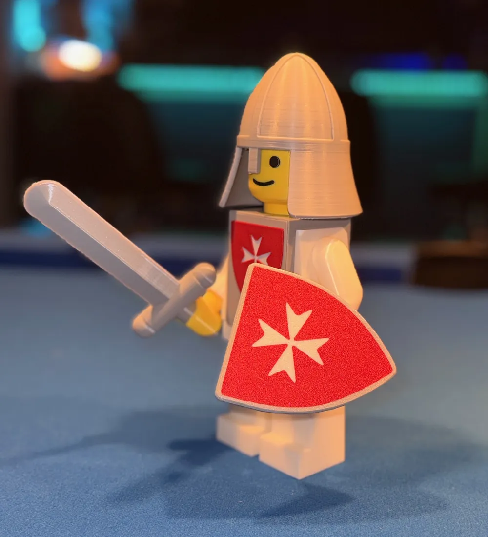 Classic Castle MegaFigures (5:1 Scale) - Free 3D Print Model - MakerWorld