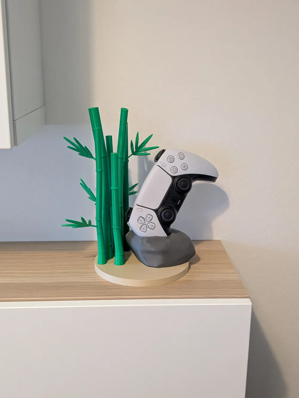 Playstation 5 Bambu / Bamboo Controller Stand by Draahl MakerWorld ...