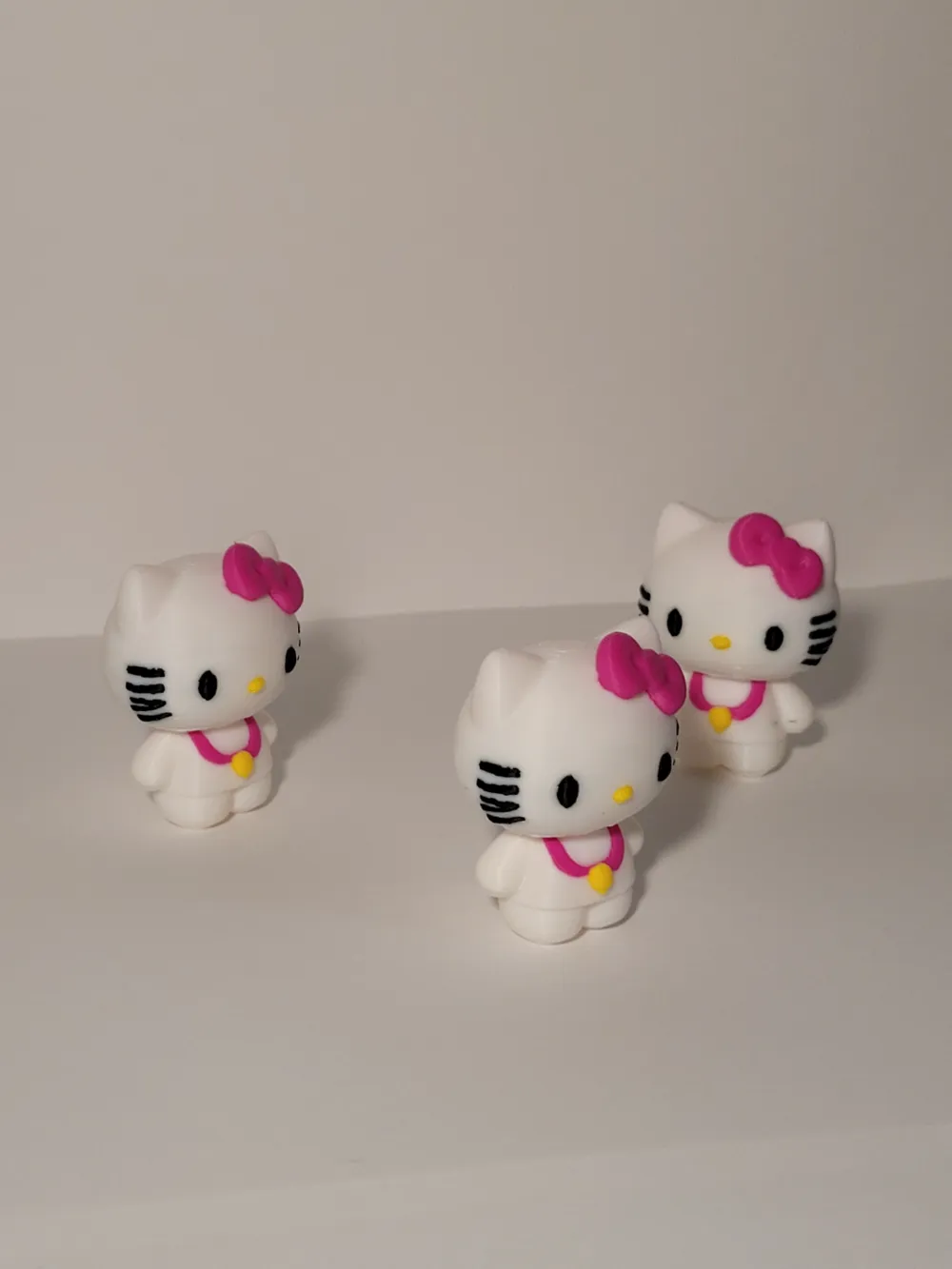 Adorable Hello Kitty by Filippo02 MakerWorld: Download Free 3D Models