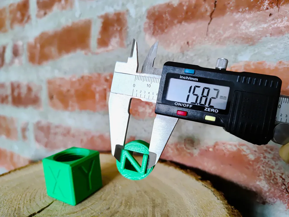 Calibration Cube XYZ with bridging and thread test by DJL 3Designs ...